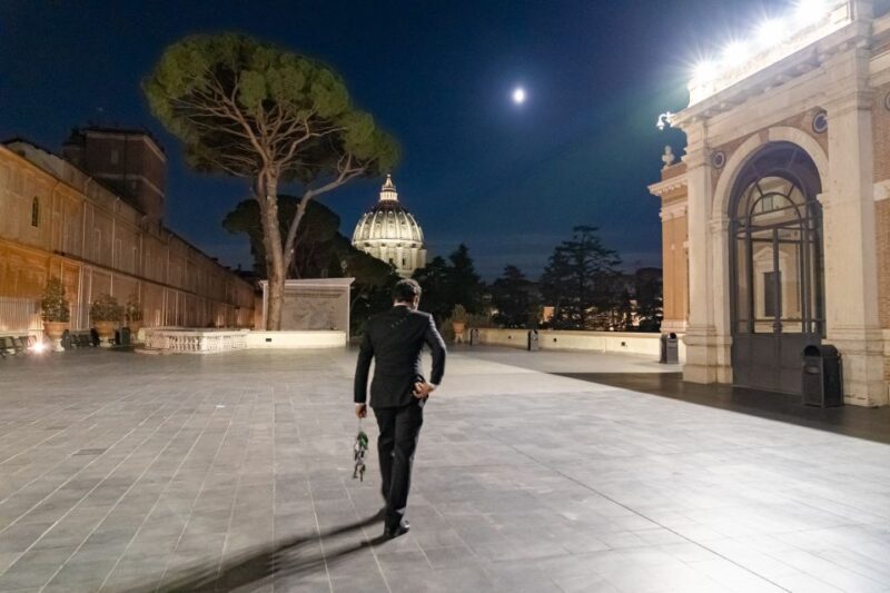 Rome: Turning the Lights on at the Vatican Museums - The Experience: A Detailed Look