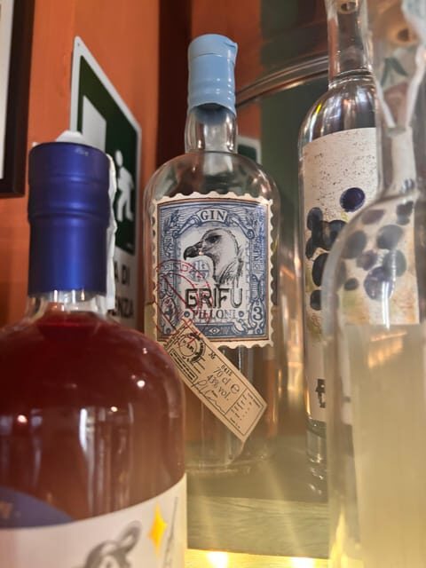 Rome Vatican area: italian GIN tasting - A Detailed Look at the Italian Gin Tasting Tour in Rome