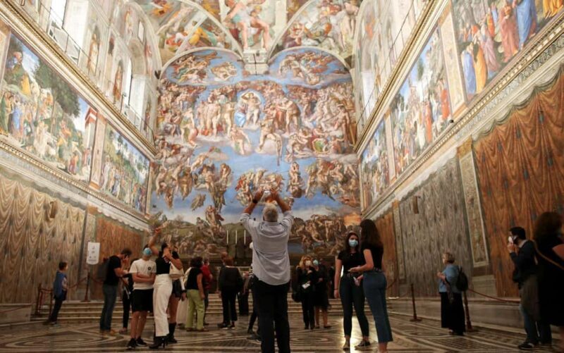 Rome: Vatican Museums and Sistine Chapel entry with assistance - What the Reviews Reveal
