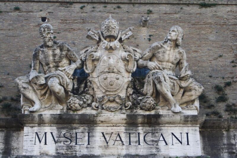 Rome: Vatican Museums and Sistine Chapel Small Group Tour - Practicalities and Group Dynamics