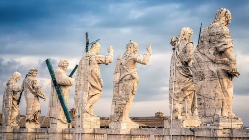 Rome: Vatican Museums and St. Peters Tour with Dome Climb