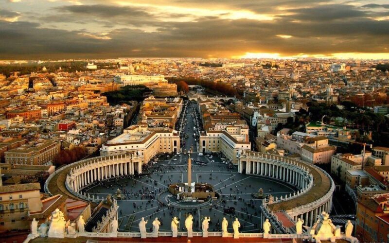 Rome: Vatican Museums & Sistine Chapel Fun Tour with Entry - The Experience in Detail: Why It Works