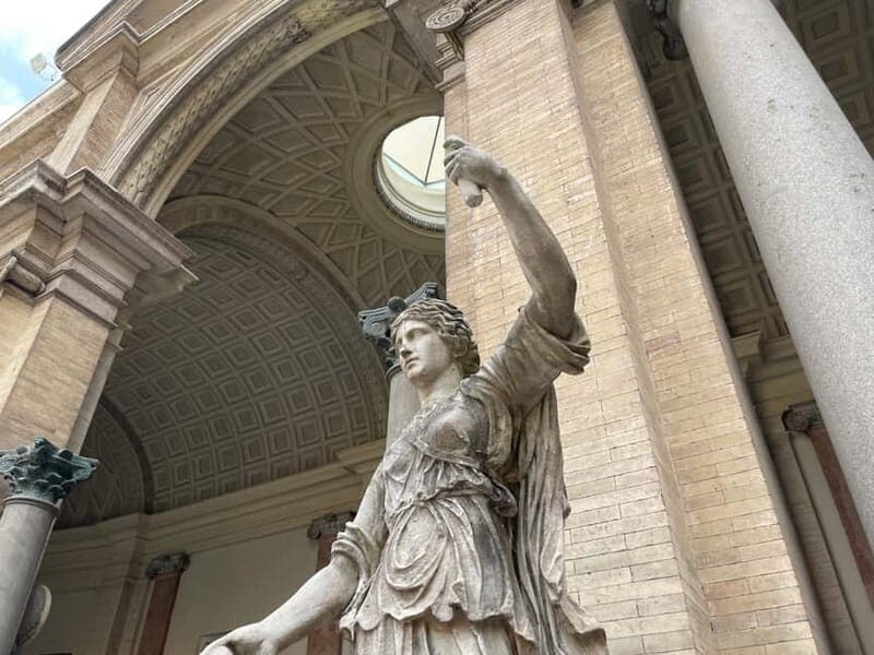 Rome: Vatican Museums, Sistine Chapel & St. Peter's Tour - Key Points