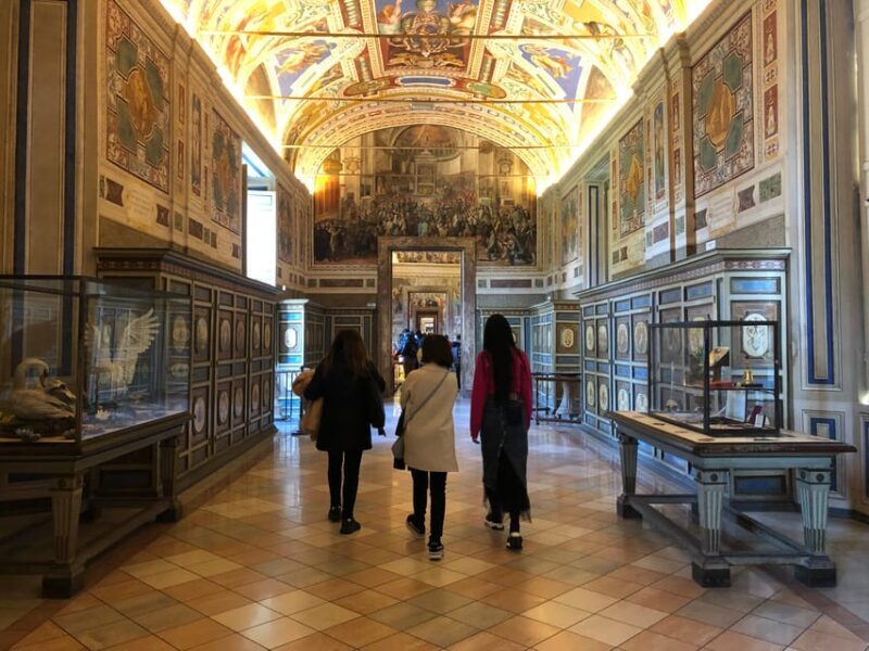 Rome: Vatican Museums & Sistine Chapel Ticket with Host - Authentic Voice from Past Travelers