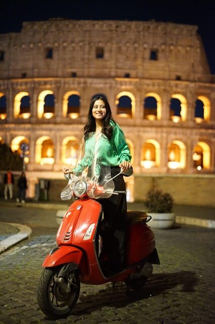 Rome: Vespa Night Tour with Aperol Spritz & Photos - Detailed Review of the Vespa Night Tour in Rome