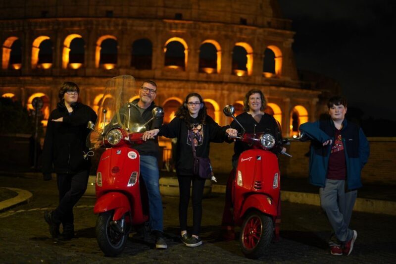 Rome: Vespa Scooter Night Tour with Pro Photographer service - FAQ