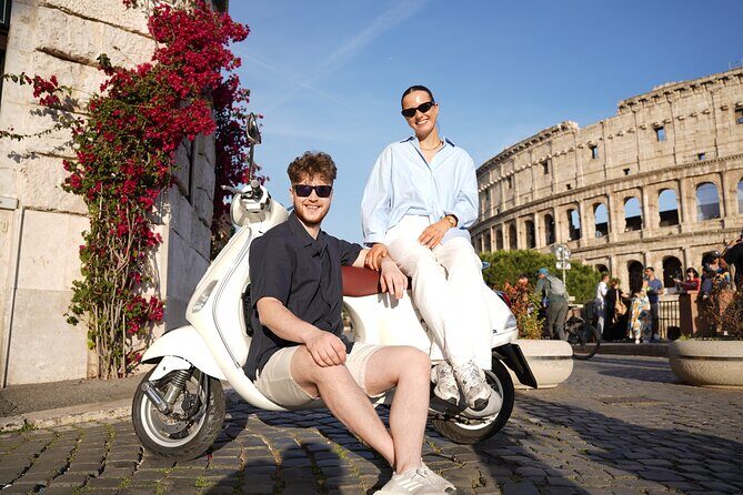 Rome: Vespa Tour with Photographer and Tiramisu treat - Key Points