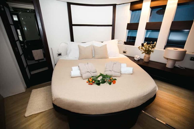 Rome: VIP Capri Yacht Day with High-Speed Train Ride - Starting in Rome: Easy, Hassle-Free Departure