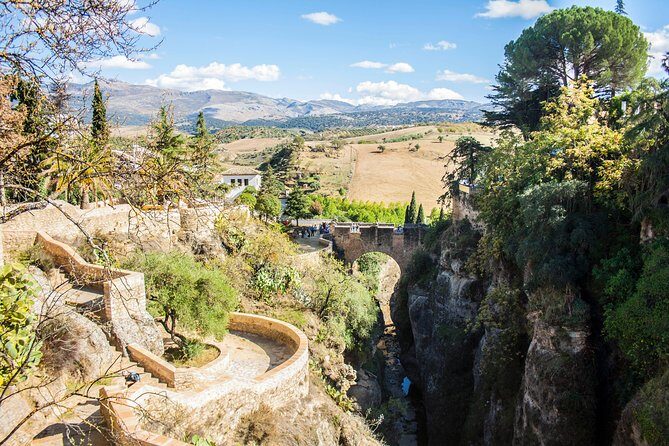 Ronda Day Trip from Granada - Transportation and Group Size Matters