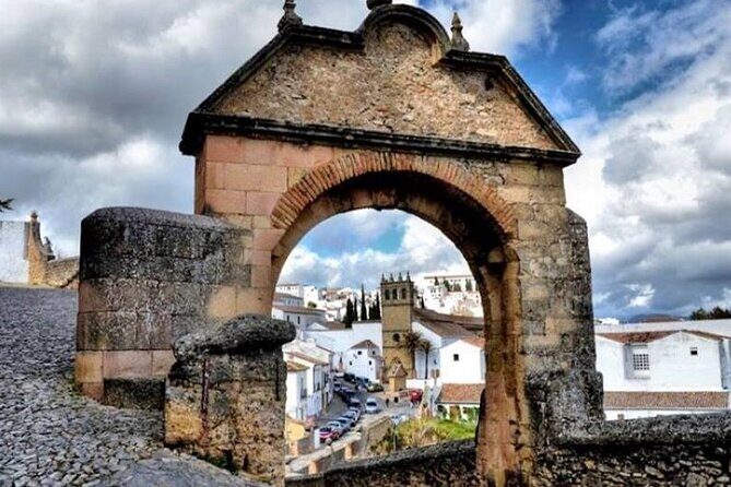 Ronda Historical Walking Tour with Bullring Entrance - What’s Included and Not