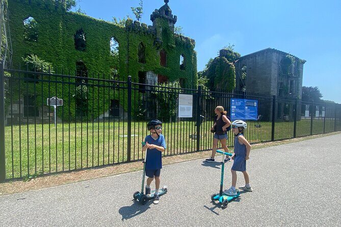 Roosevelt Island: A Self-Guided Audio Tour - The Experience in Practice: What Travelers Say