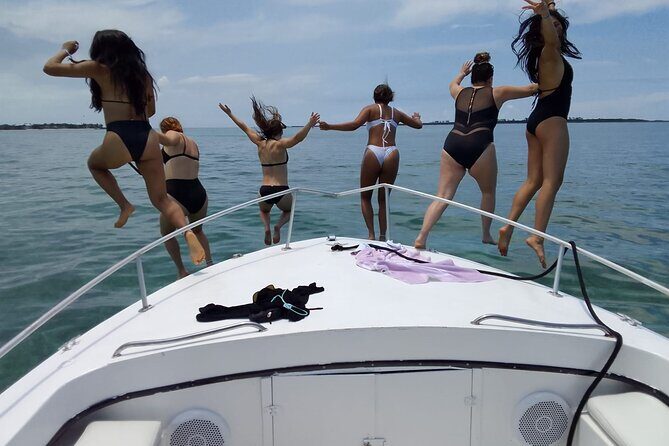 Rose Island: Private Snorkeling, Fishing, and Swimming with Pigs - What to Expect from the Tour: An In-Depth Breakdown