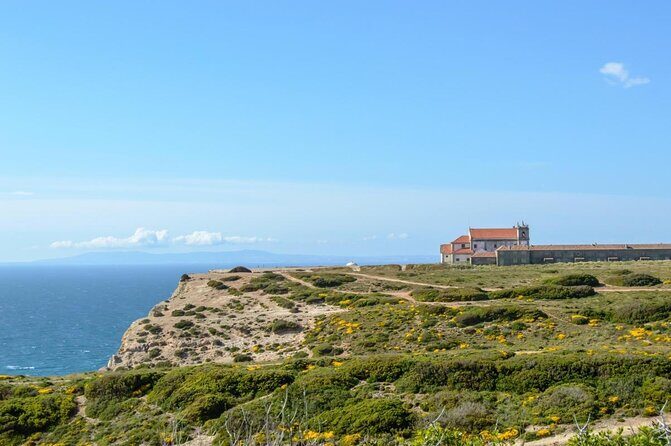 ROTE OF WONDER (amazing boat tour along the coast of Sesimbra) - Rote of Wonder: An Authentic Coastal Boat Tour in Sesimbra