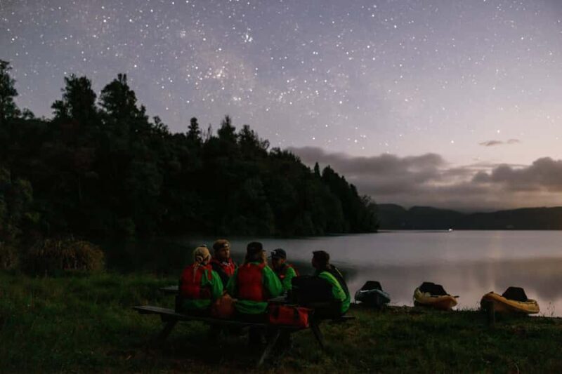 Rotorua: Glow Worm Adventure Kayak - Star Gazing and Nighttime Views