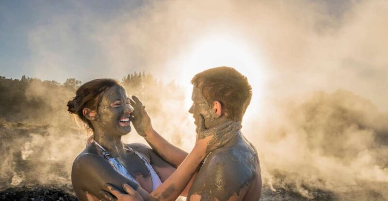 Rotorua: Hell's Gate Geothermal Walk, Mud Bath & Sulphur Spa - Relaxing in the Mud Baths and Sulphur Pools