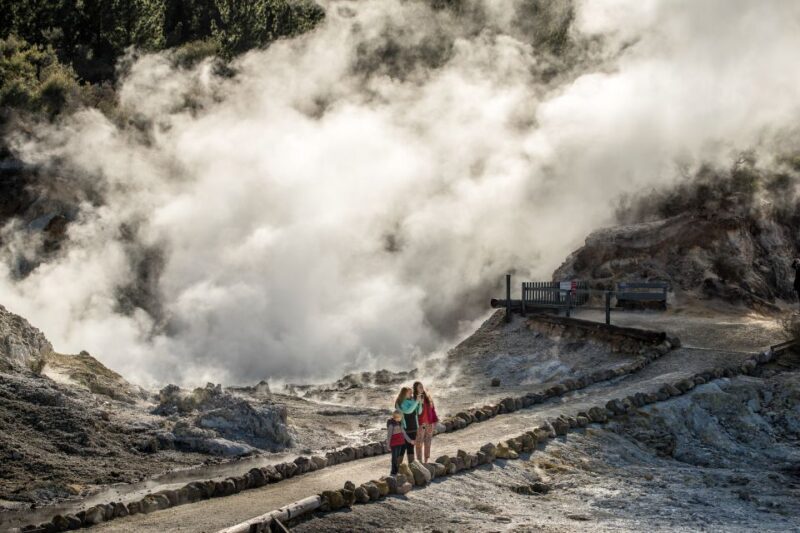 Rotorua: Hell's Gate Geothermal Walk, Mud Bath & Sulphur Spa - What Real Travelers Say