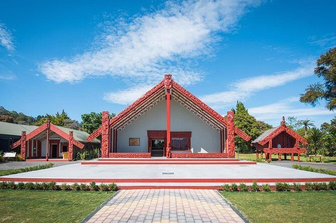 Rotorua Highlights Tour inc. Te Puia Tour, Lunch & Cultural Show - Practical Tips for Travelers