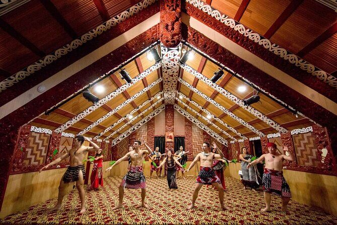 Rotorua Te Puia and Blue Springs Day Tour - Key Points