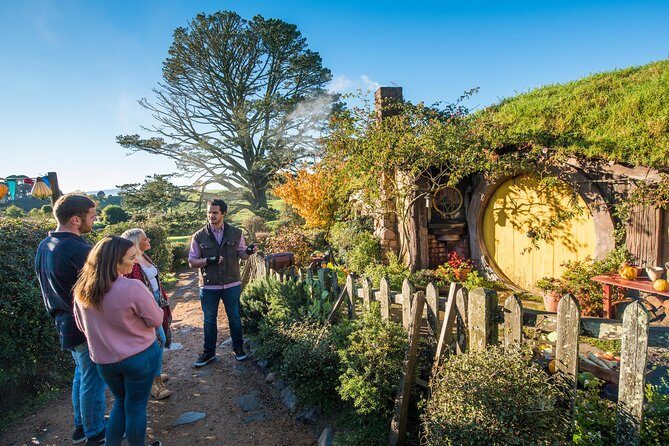 Rotorua to Auckland via Hobbiton Tour with Lunch - One Way - The Final Leg to Auckland
