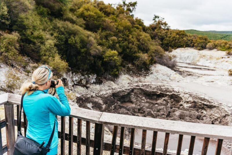 Rotorua: Wai-O-Tapu Geothermal Park Entry Ticket - Key Points