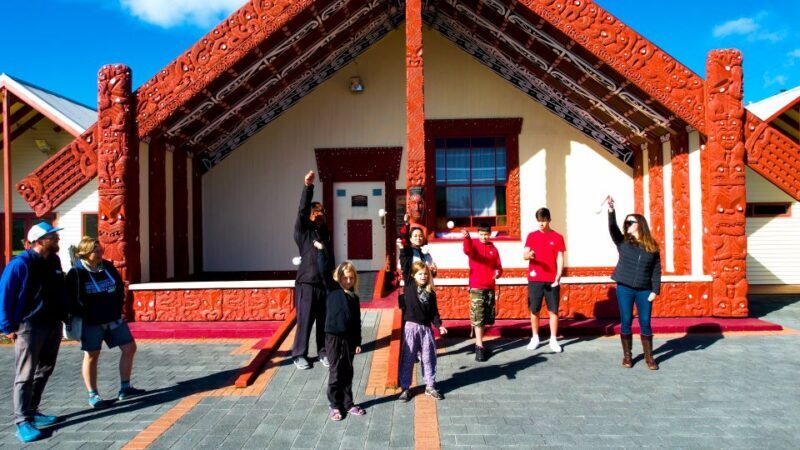 Rotorua: Whakarewarewa Village Guided Tour - What to Expect on the Whakarewarewa Guided Tour