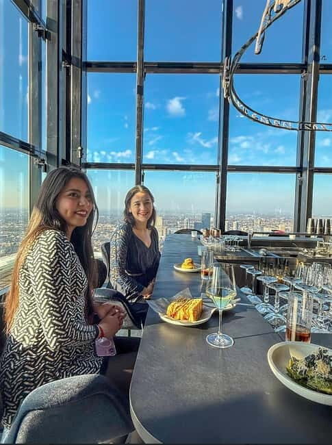 Rotterdam: Celest Cocktail & view arrangement - The Pros and Cons