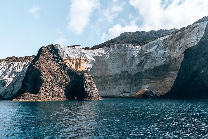 Round of Milos and Poliegos All-Inclusive Snorkelling and Cruise - FAQ