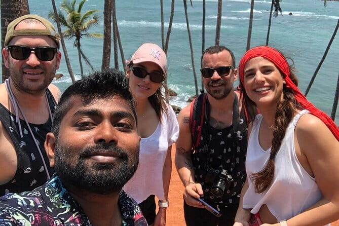 Round tour in Sri Lanka 11daysby Aaliya Tours-Hotels with H/B - FAQ