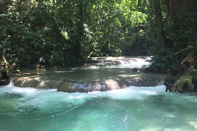 Round trip airport hotel transfer MBJ-Negril - Key Points