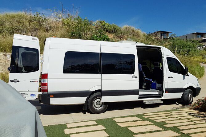 Round Trip Airport SJD to Cabo San Lucas/ Arrival and Departure - Practical Tips for Your Transfer