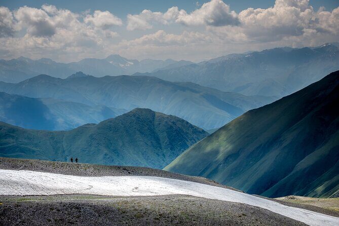 Round Trip Bus Transfer to Juta from Kazbegi - Transportation and Timing — Why It Matters