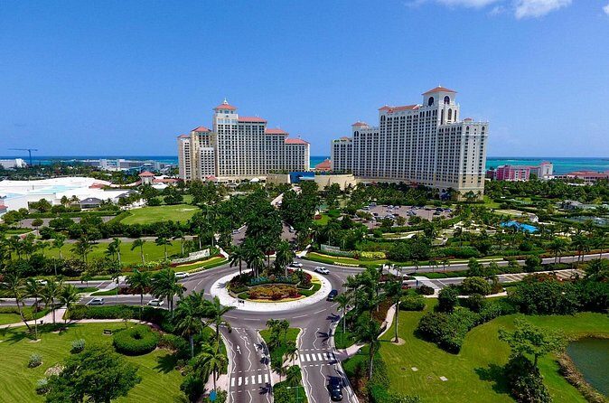 Round Trip Private Airport To Hotel Transfer in Nassau - Value and Cost Analysis