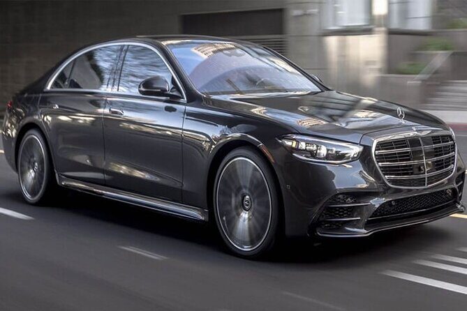 Round Trip Private Transfer Berlin Brandenburg BER to Berlin City by Luxury Car - Key Points