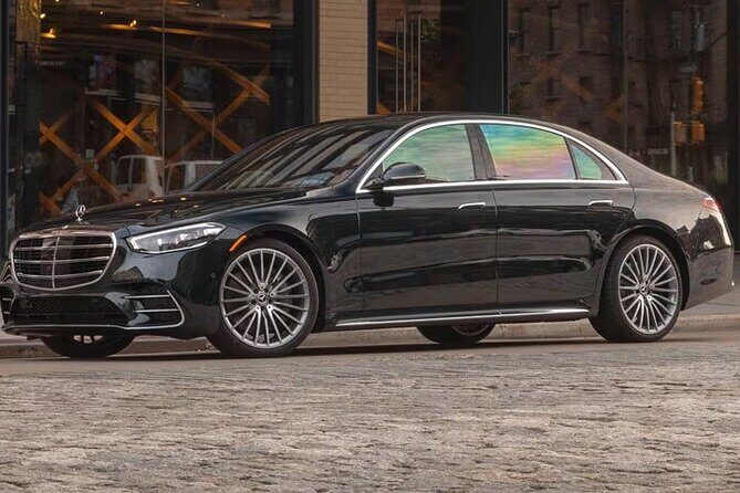 Round Trip Private Transfer Berlin Brandenburg BER to Berlin City by Luxury Car - The Value of a Private Luxury Transfer