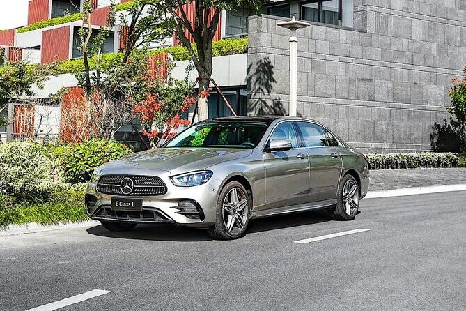 Round Trip Private Transfer Boston Airport BOS to Boston Downtown - Key Points