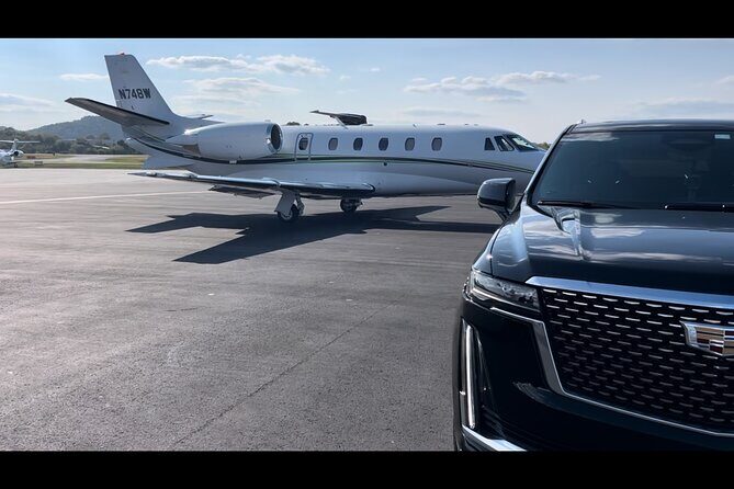 Round Trip to Jack Daniel with Best Nashville Limo Service. - Who Is This Tour Best For?