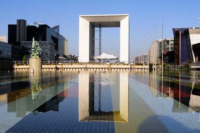 Round-trip Transfer Airport - La Defense - Airport CDG or ORY - What to Expect from the Transfer Service