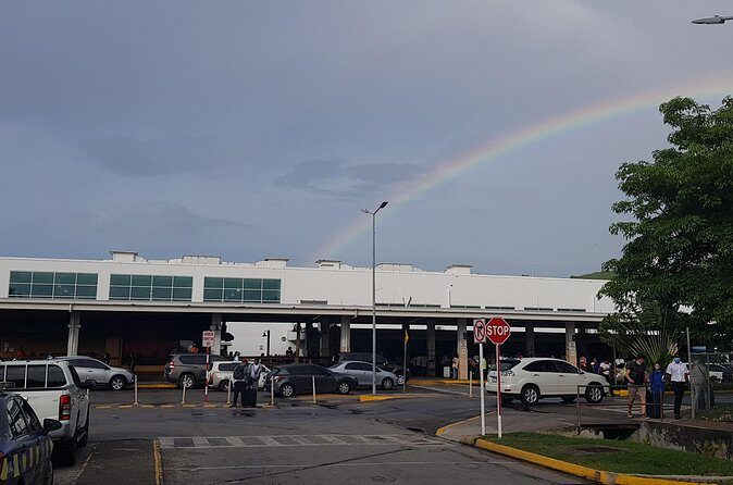 Roundtrip private Airport Transfers to Montego Bay Hotels - FAQ