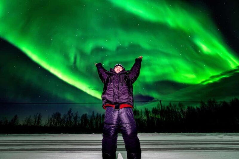 Rovaniemi: Guaranteed Aurora Hunt with Local Guides & Photos - Transportation and Comfort