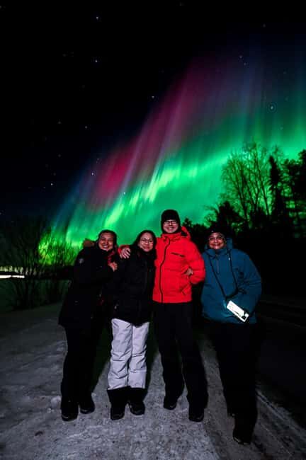 Rovaniemi: Guaranteed Northern Lights Tour With Photography - Key Points