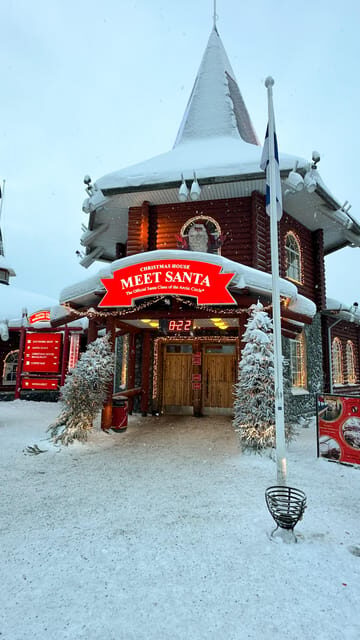 Rovaniemi: Guided Tour of Santa Claus Village - Why This Tour Stands Out