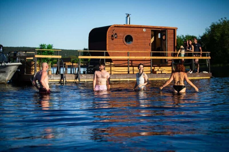 Rovaniemi: Half-day or evening on a floating sauna, swimming and BBQ - A Deep Dive into the Floating Sauna Experience