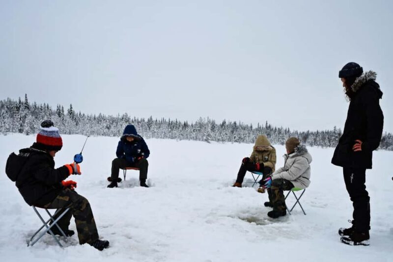Rovaniemi: Ice Fishing, Private Sauna & Salmon Soup - Key Points