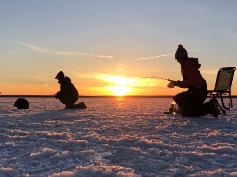 Rovaniemi: Ice Fishing Small Group Tour & Barbeque - The Experience and Guides