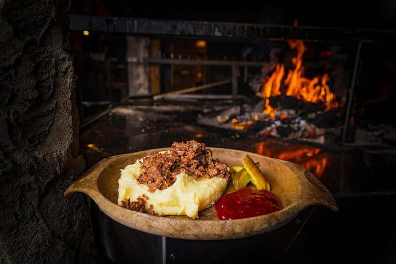 Rovaniemi: Ice sculpting experience with dinner at Kota - In-Depth Look at the Itinerary