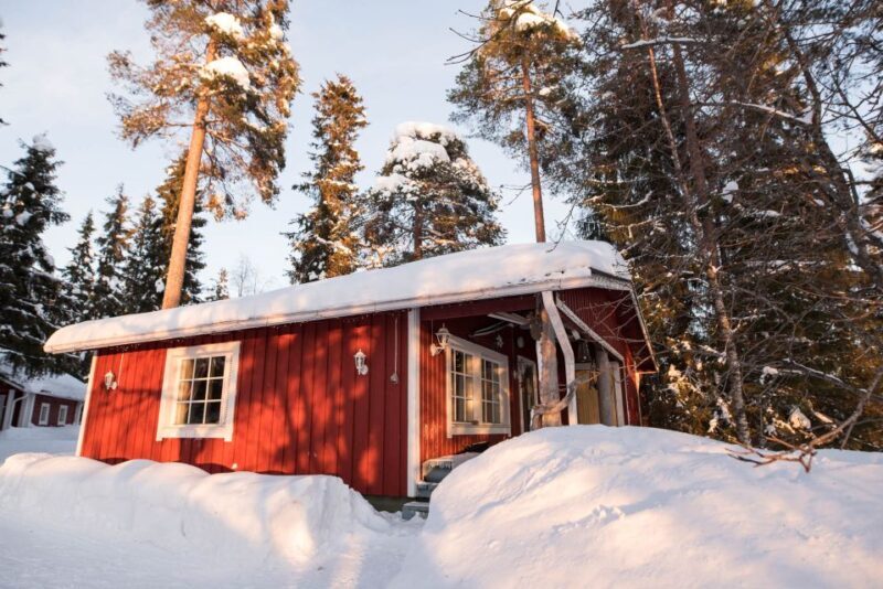 Rovaniemi: Lappish Evening Experience with Dinner - Who Should Consider This Tour?