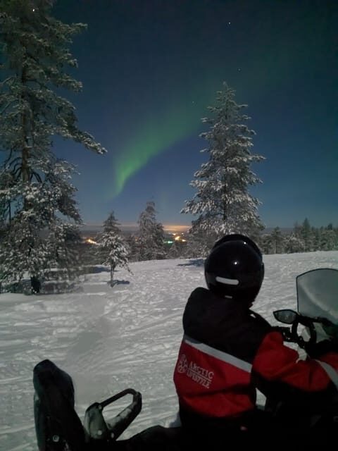 Rovaniemi: Northern Lights Snowmobile Safari with Campfire - What Makes This Tour Stand Out