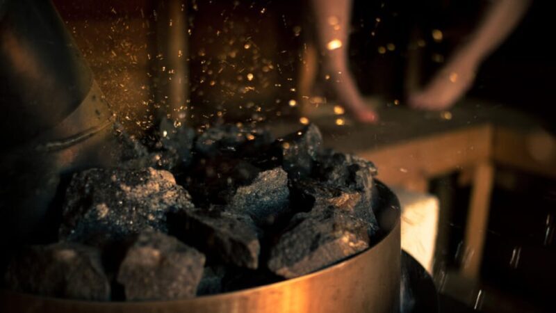 Rovaniemi: Northern Lights Trip with Sauna Boat - Considering the Value