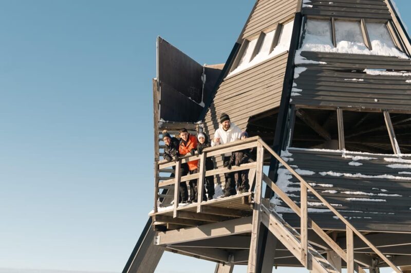 Rovaniemi: Private Holiday Photo Session in Rovaniemi - The Sum Up