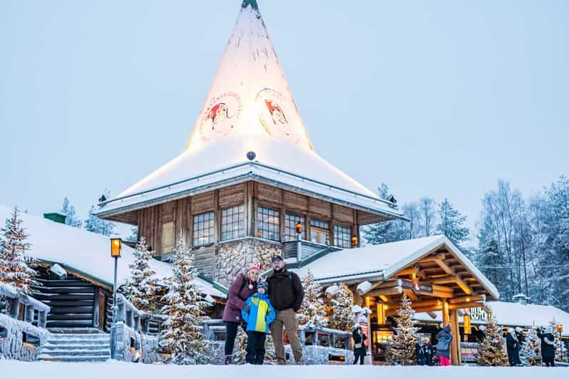 Rovaniemi: Private Pro Photoshoot in Santa Claus Village - Why It’s Worth Considering
